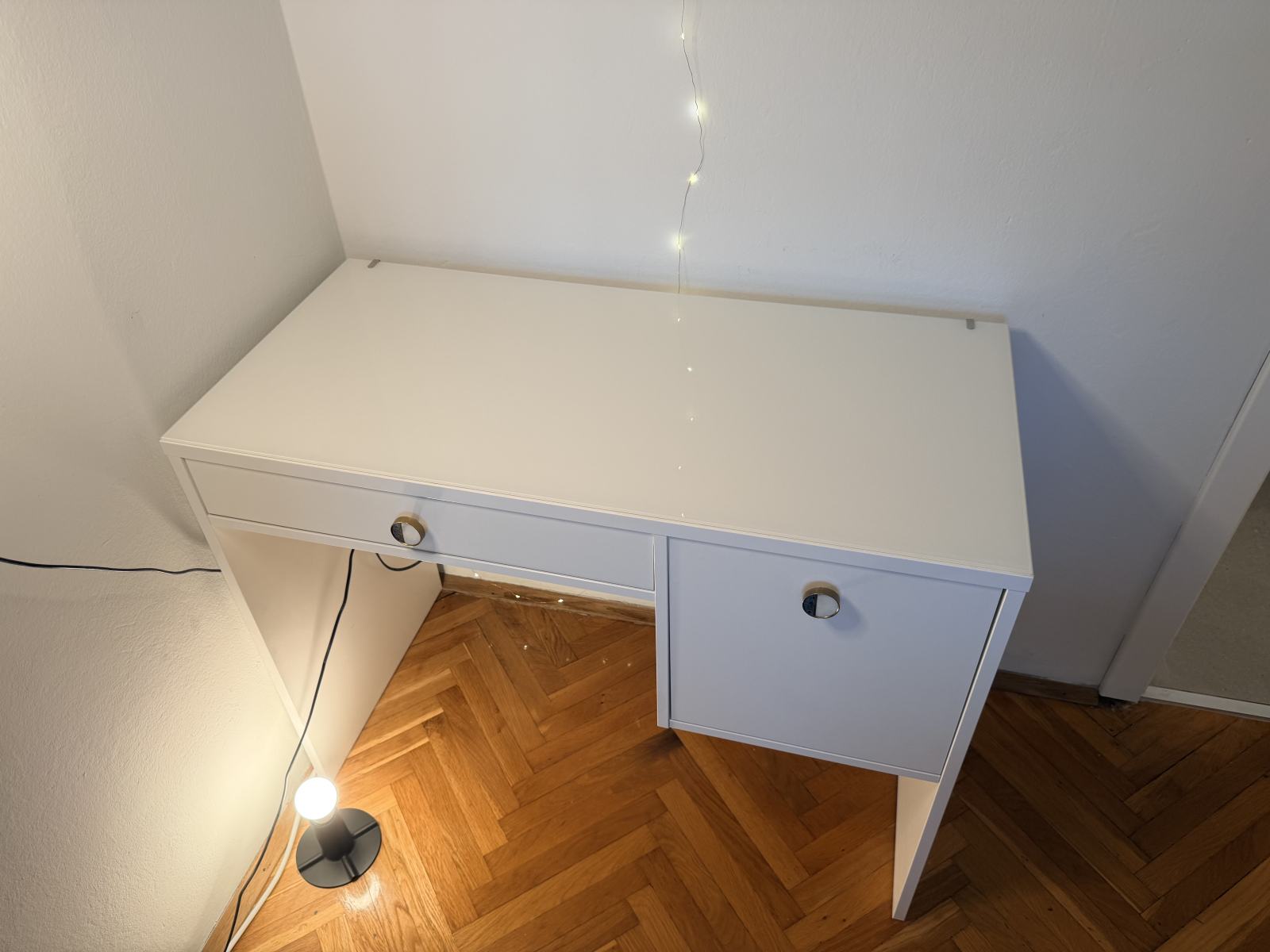 TOALETNI STOLIĆ // IKEA syvde