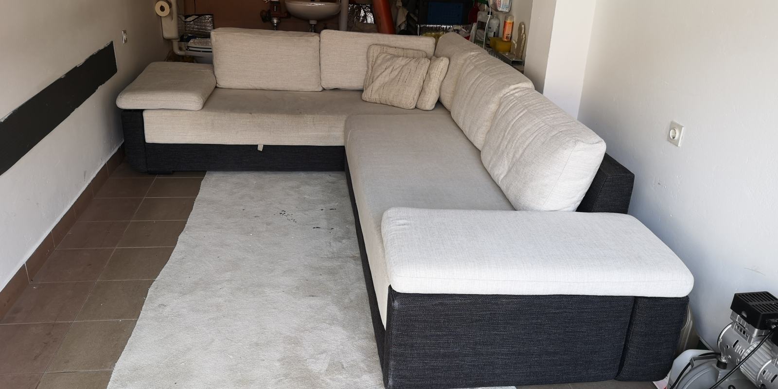 Kutna garnitura na razvlačenje 225/315/100 cm