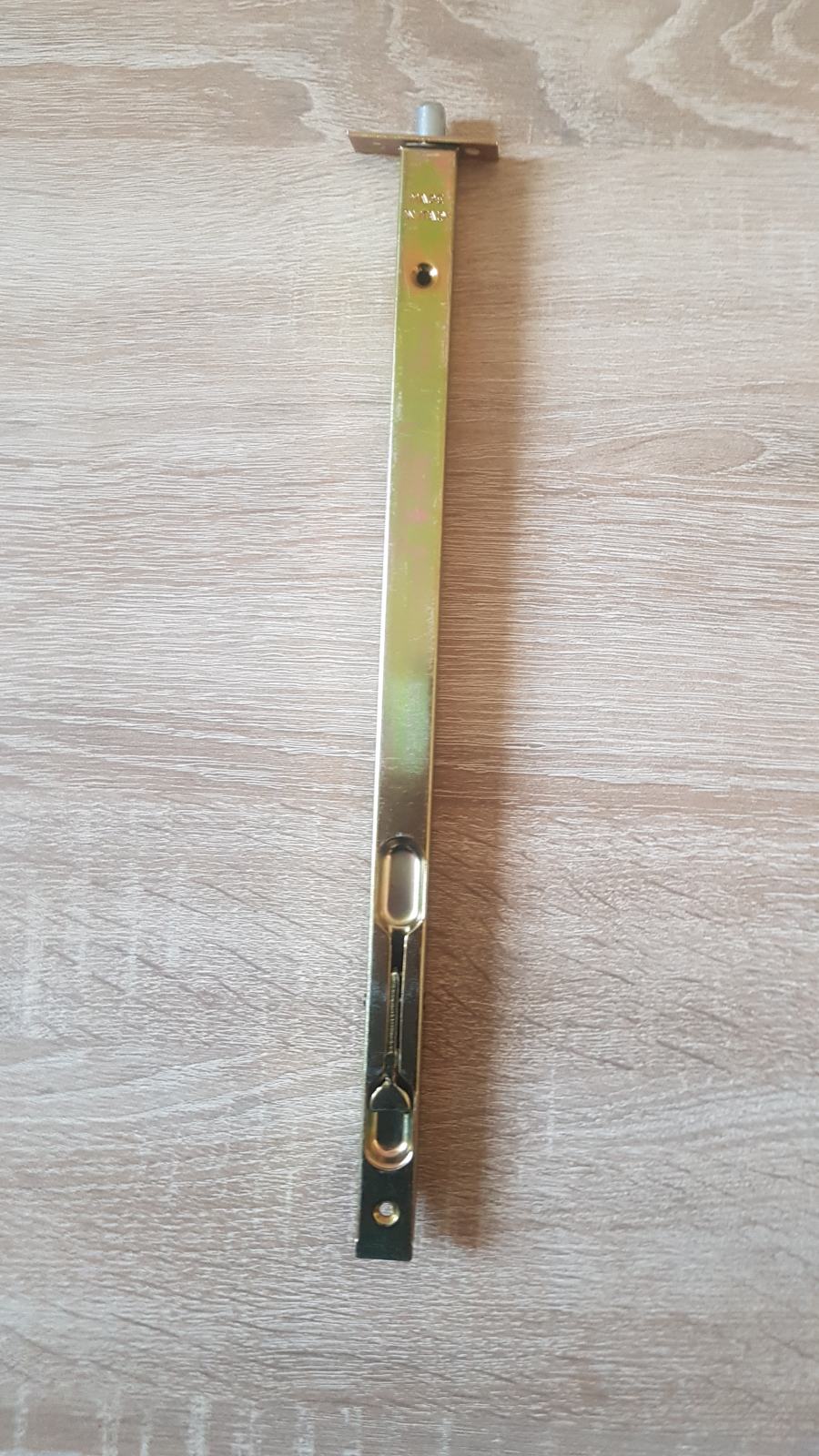 Zasun za vrata , usadni, novi