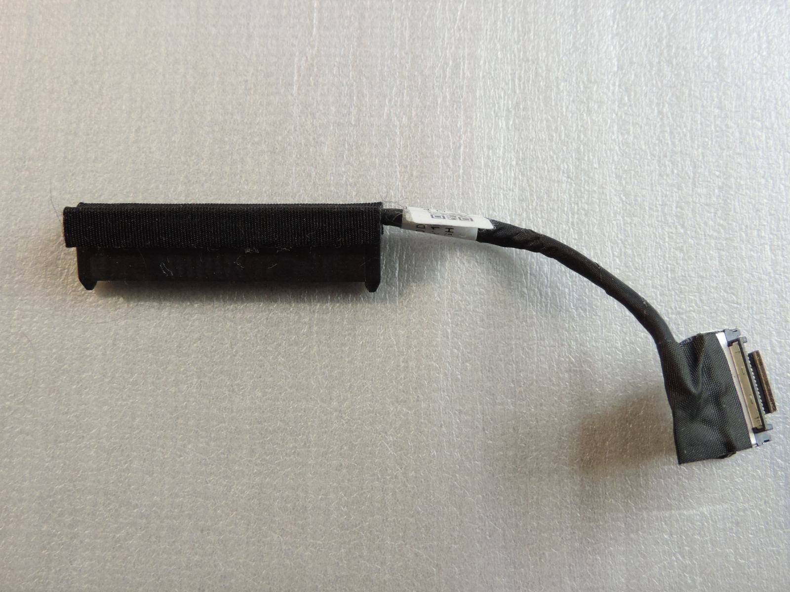 HDD / SSD SATA Kabel i Konektor DELL P/N 080RK8 DC02C00B100 ADM70