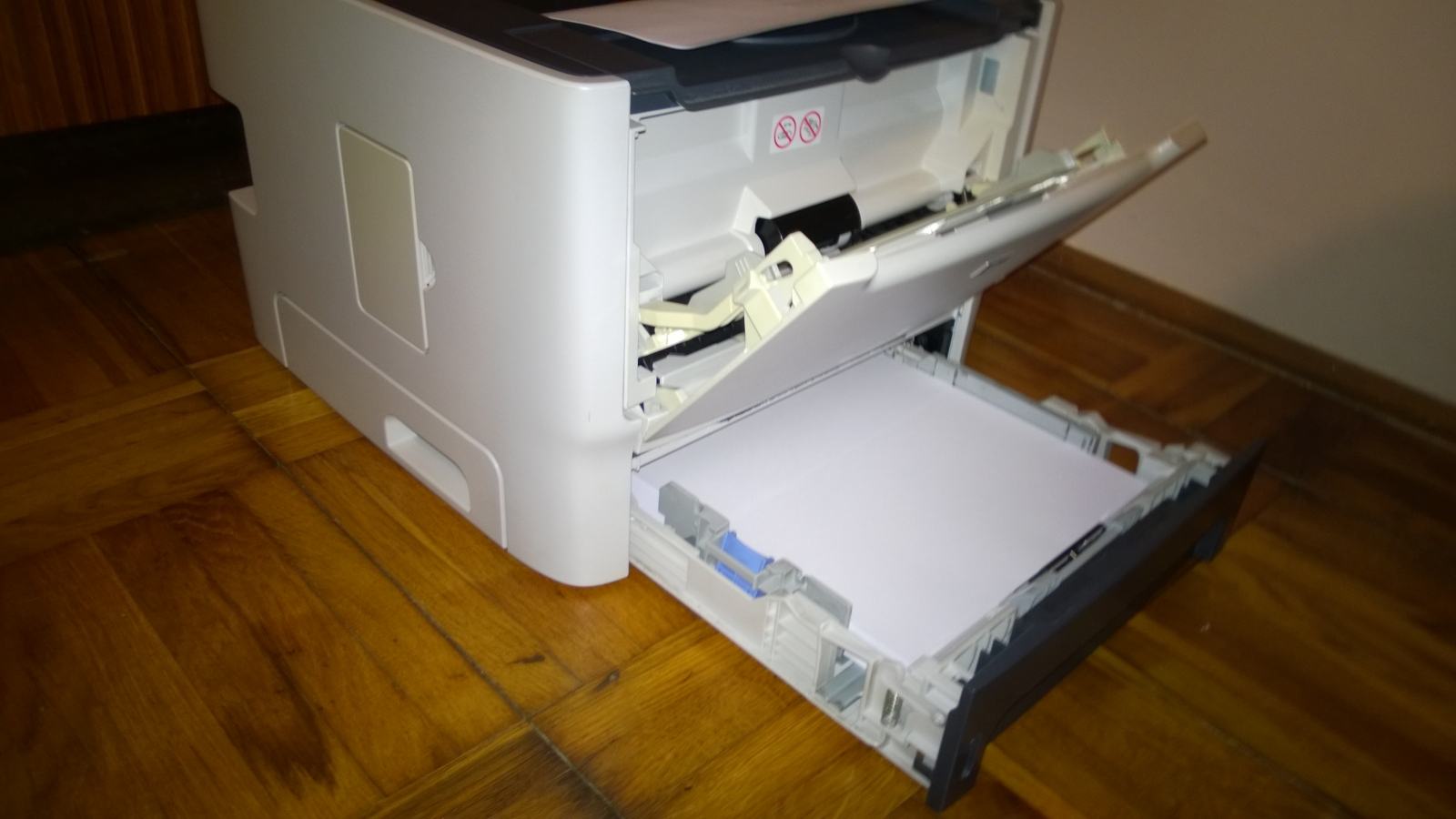 HP Laserjet P2015dn