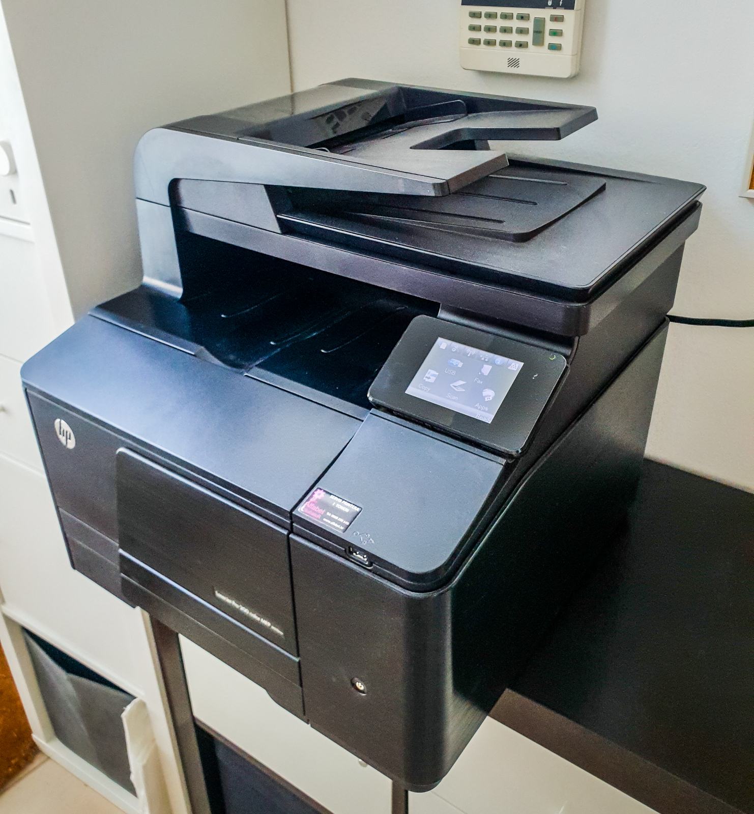 HP LaserJet Pro 200 color MFP M276nw + poklon toneri