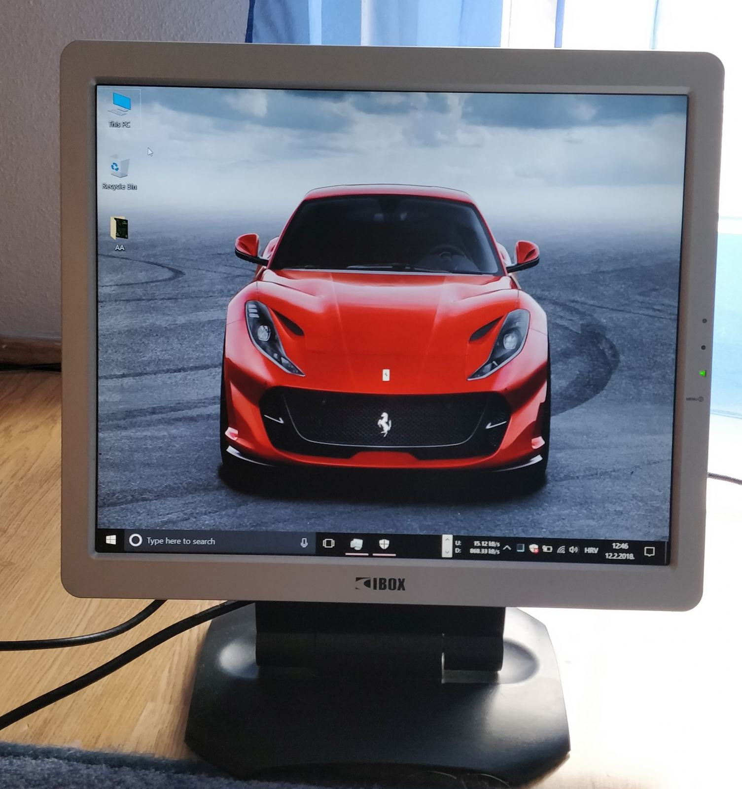 Cibox C1752 monitor 17 incha s ugrađenim zvučnicima