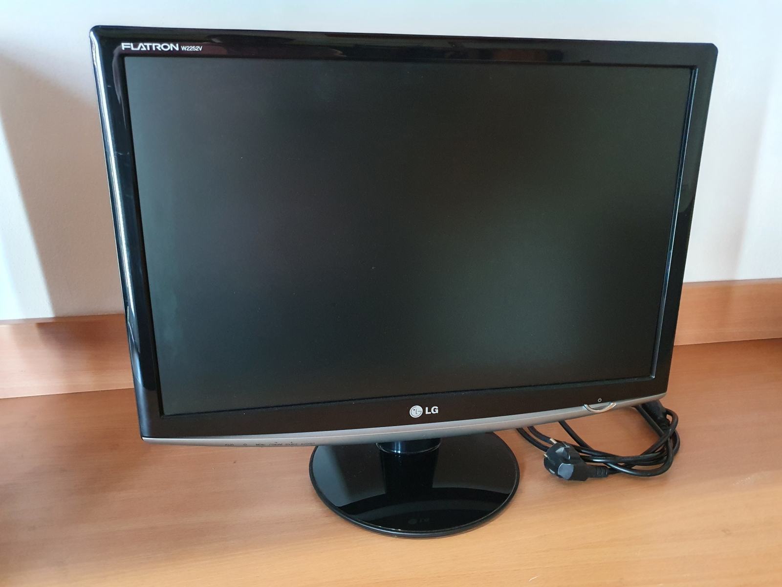 LG Flatron 22