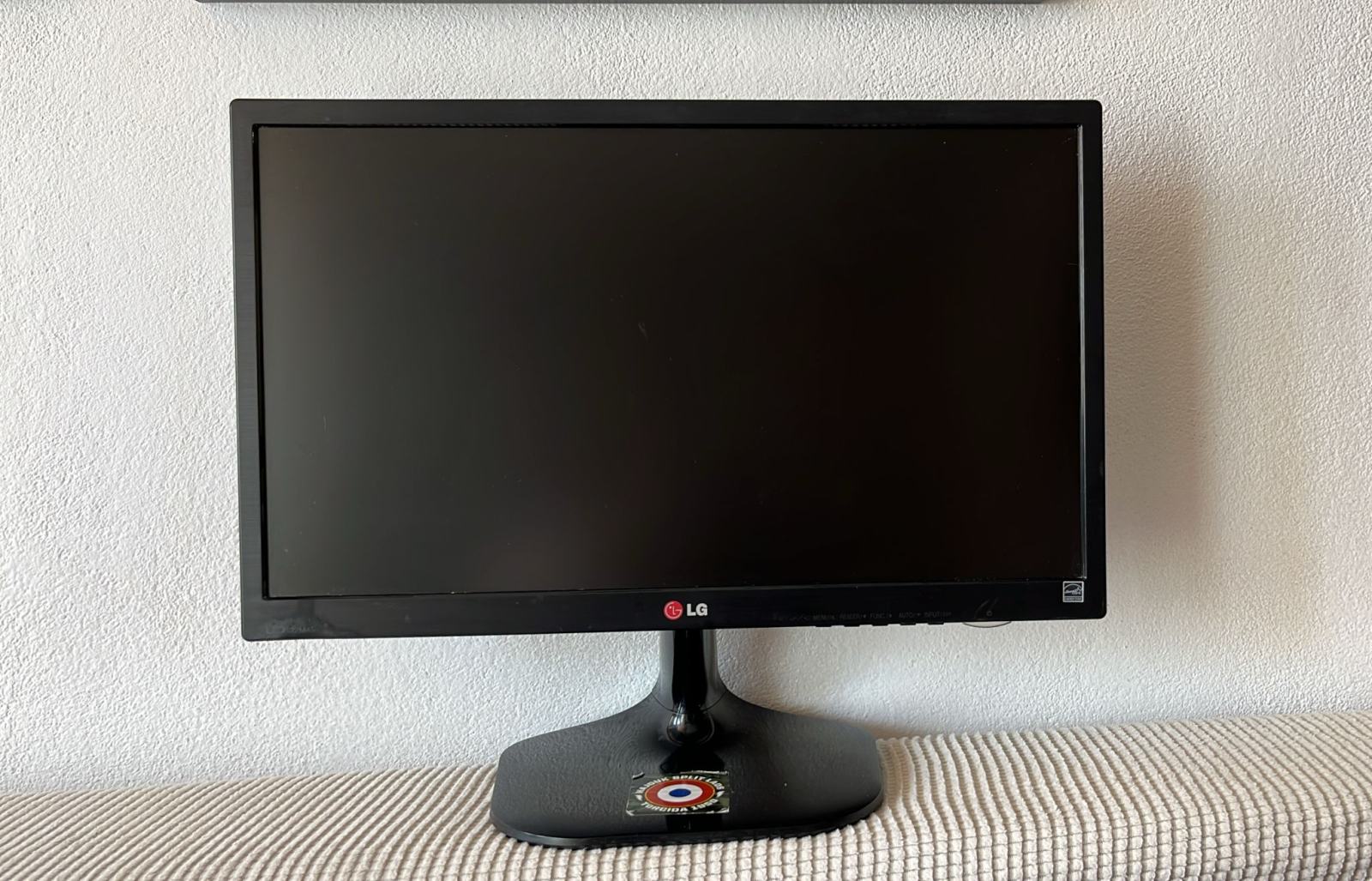 LG Monitor 60hz 22