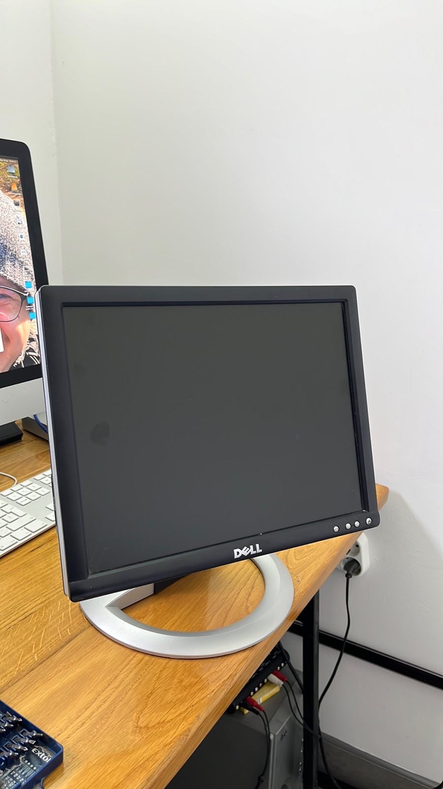 Monitor dell 1505fp