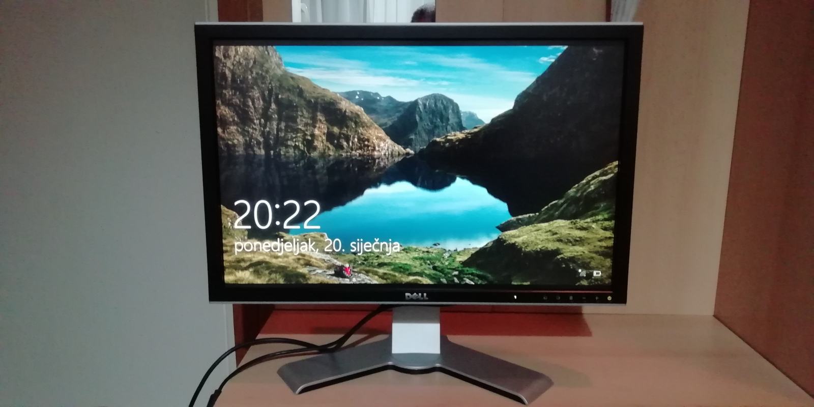 Monitor DELL UltraSharp 2407WFPb 24inch LCD