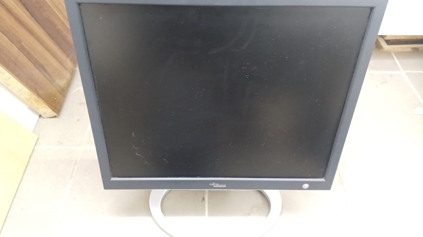 Monitor Fujitsu Siemens 19