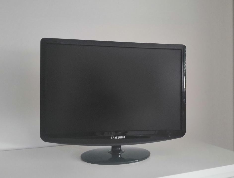 Monitor Samsung Syncmaster 2232BW