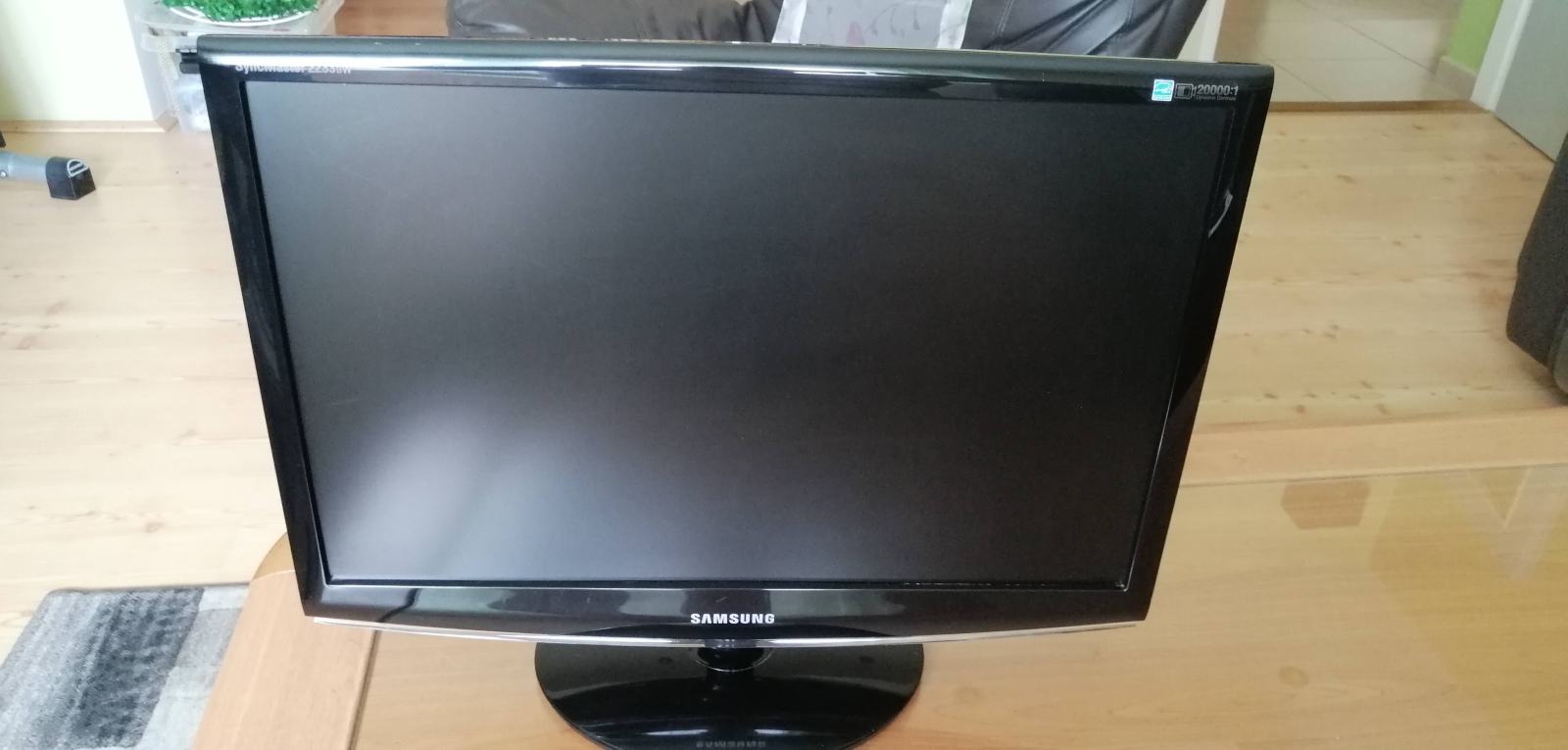 Monitor Samsung Syncmaster 2233 BW