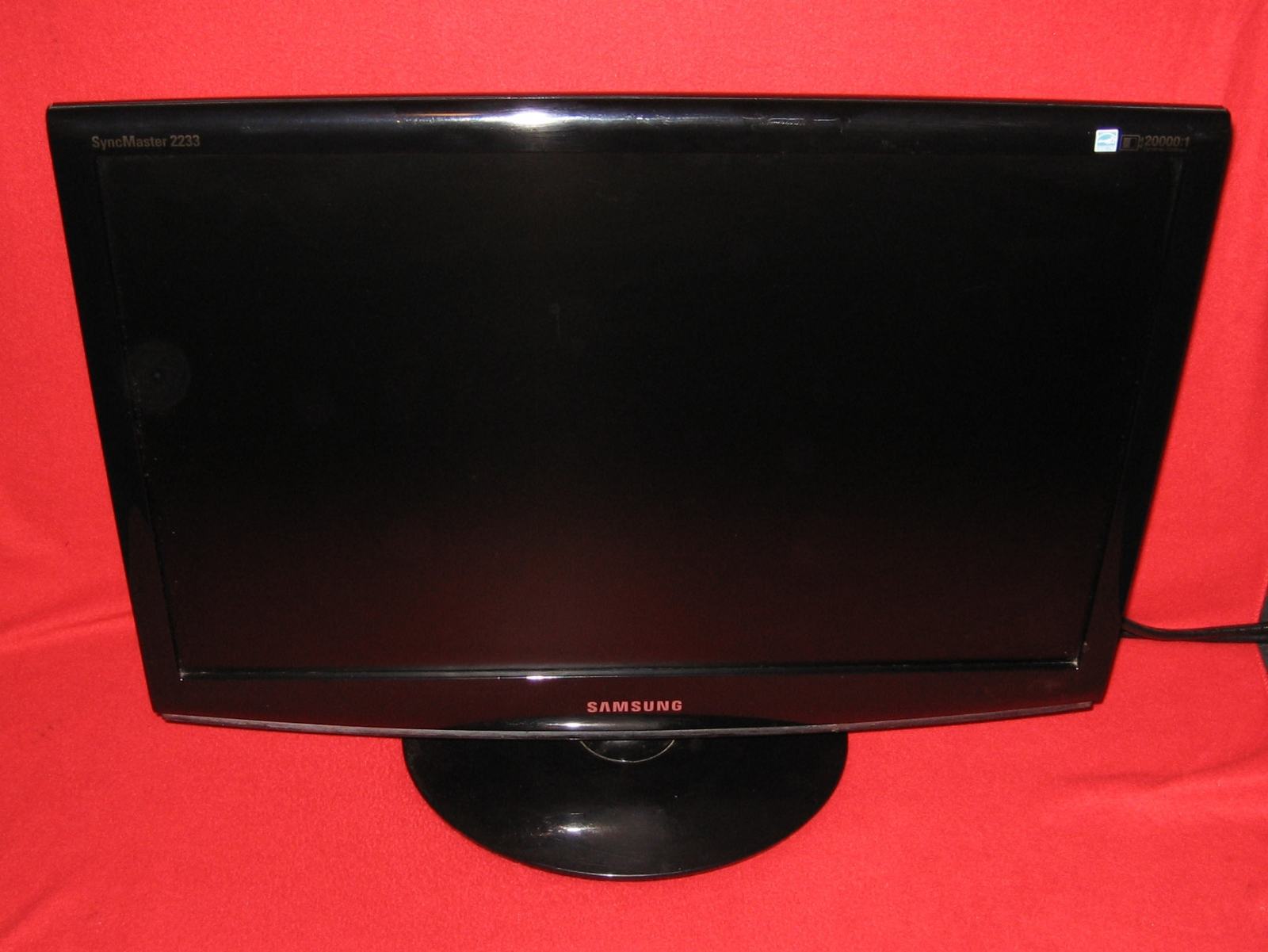 Monitor SAMSUNG syncmaster 2233BW LCD 22 sa greškom na VGA inputu!!!