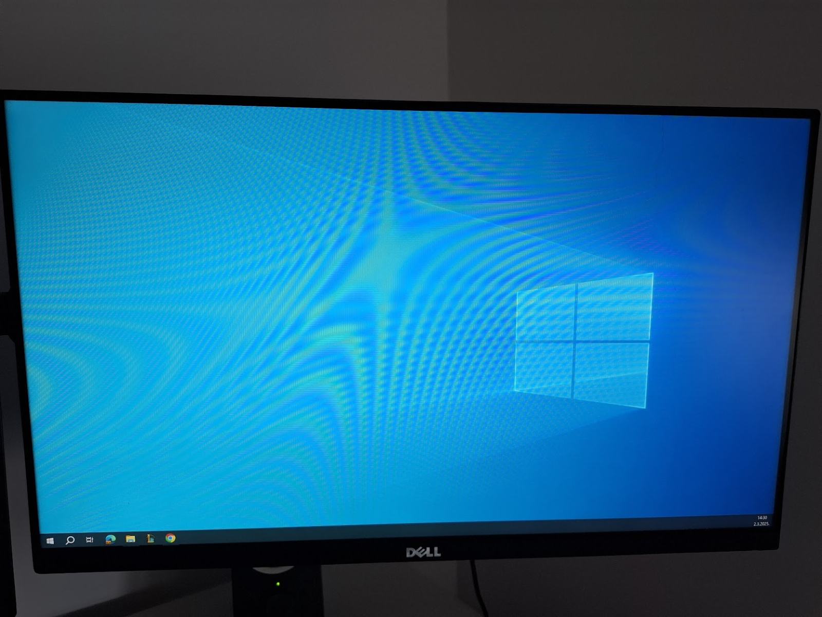 Monitori: AOC, Dell, Philips i nosač za monitore