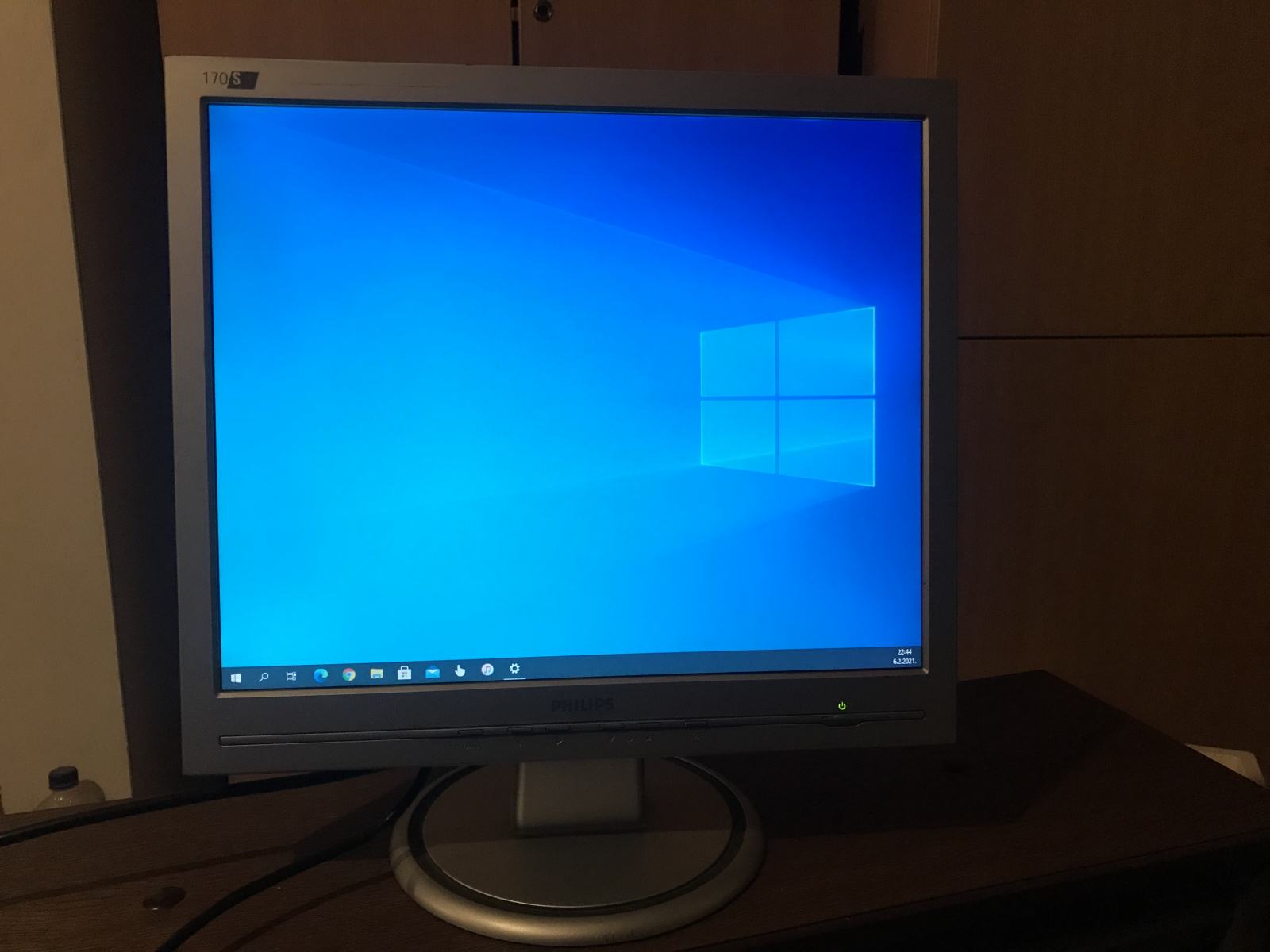 Phillips 170S 17” ispravan