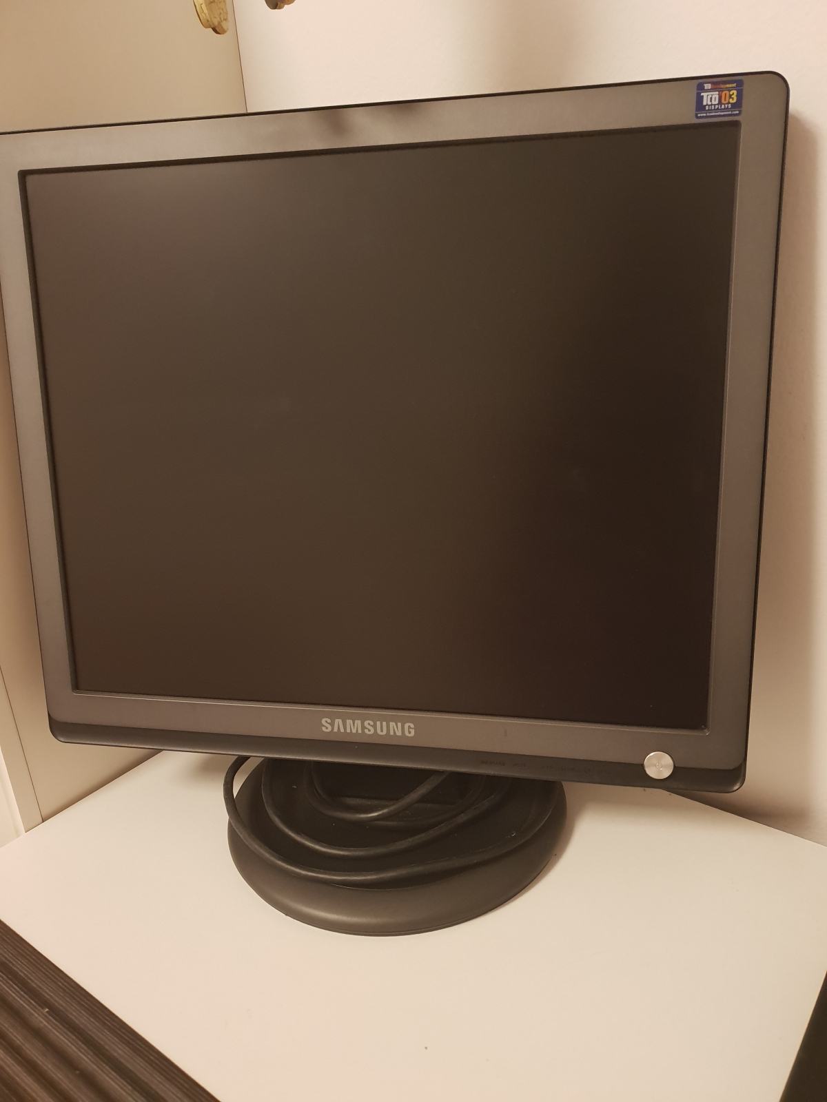 SAMSUNG MONITOR 17 SyncMaster 731BF