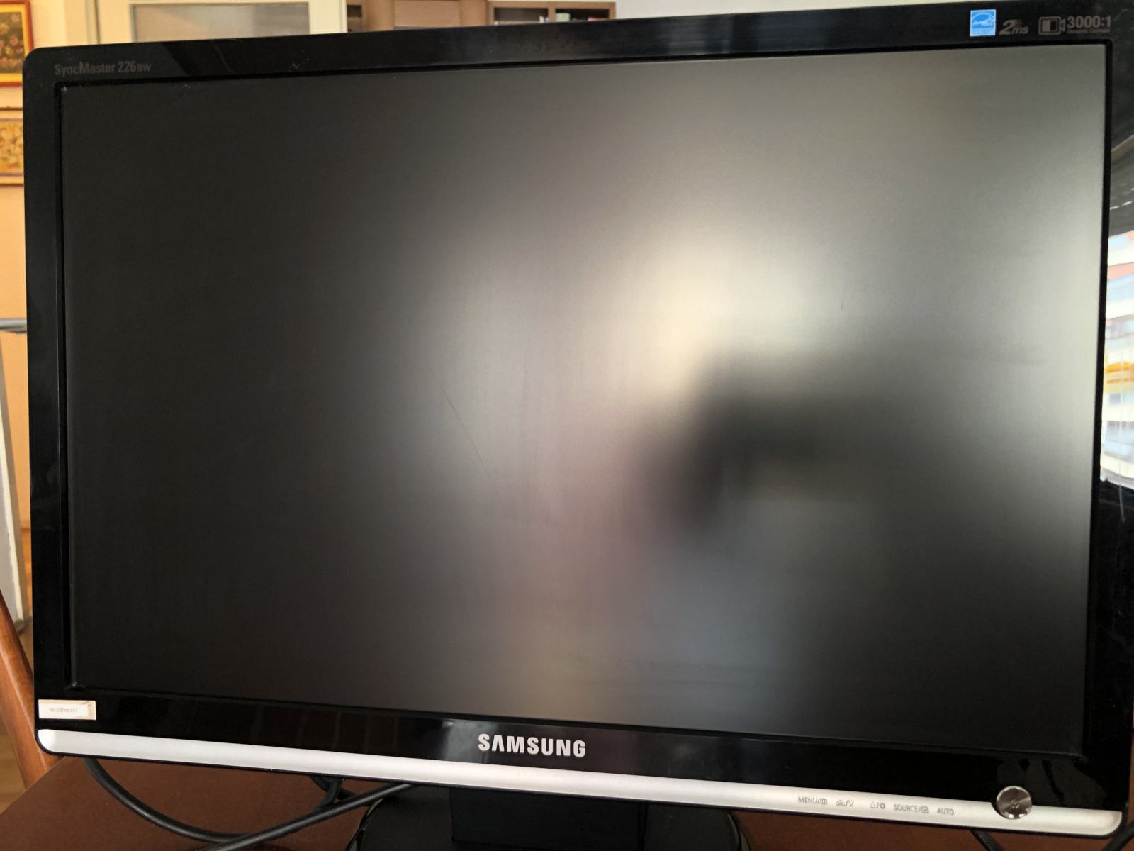 Samsung SyncMaster 226BW 22 inčni monitor, s kablovima