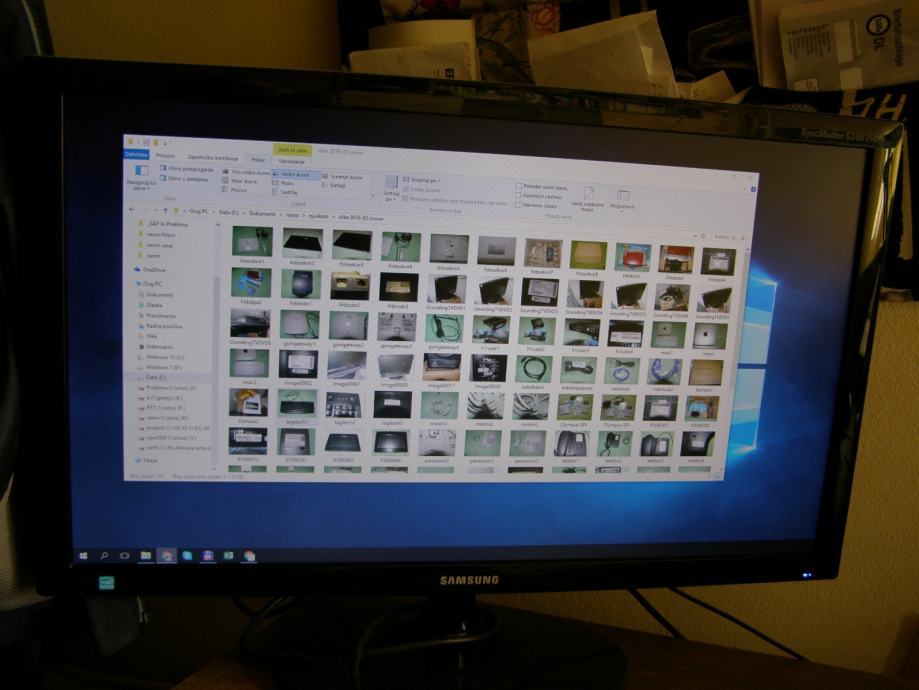 Samsung SyncMaster S24B150 LED monitor 24