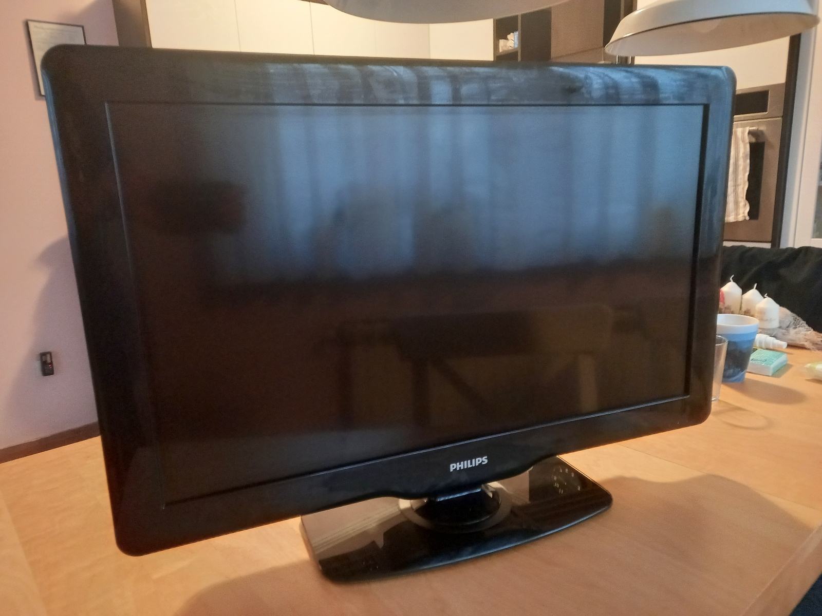 LCD Philips TV 32PFL3506 - 82cm + DVB-T2 tuner