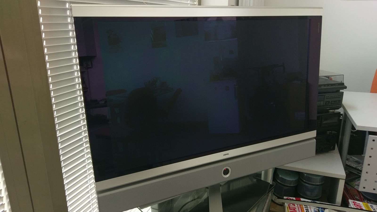 Loewe Individual 40 S