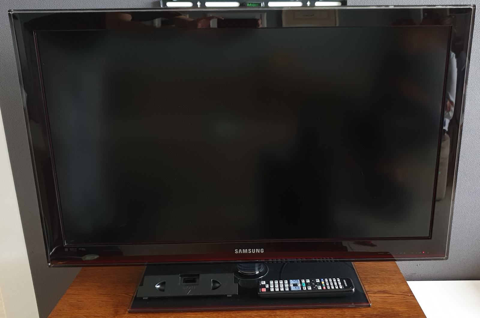 Samsung LCD 37 - LE37C550