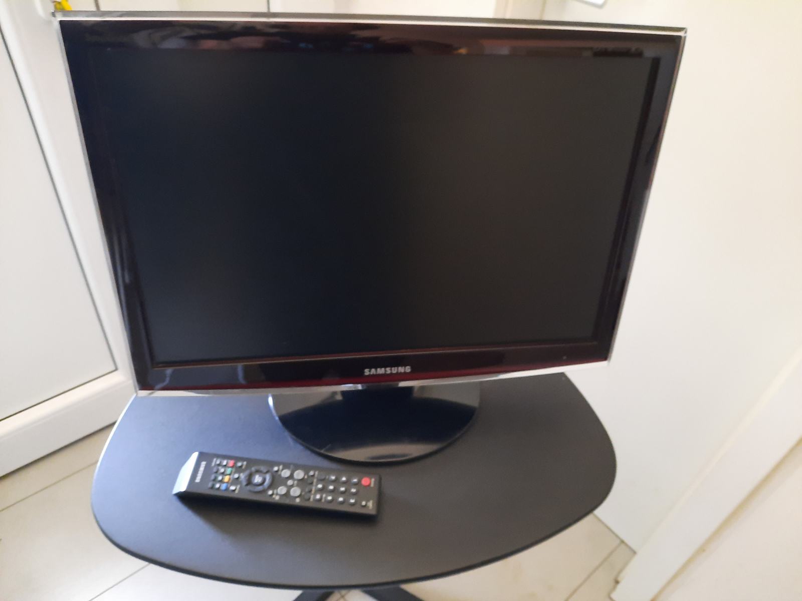 SAMSUNG MONITOR/TV SyncMaster T220HD 55,9 cm (22) 1680 x 1050 pikseli
