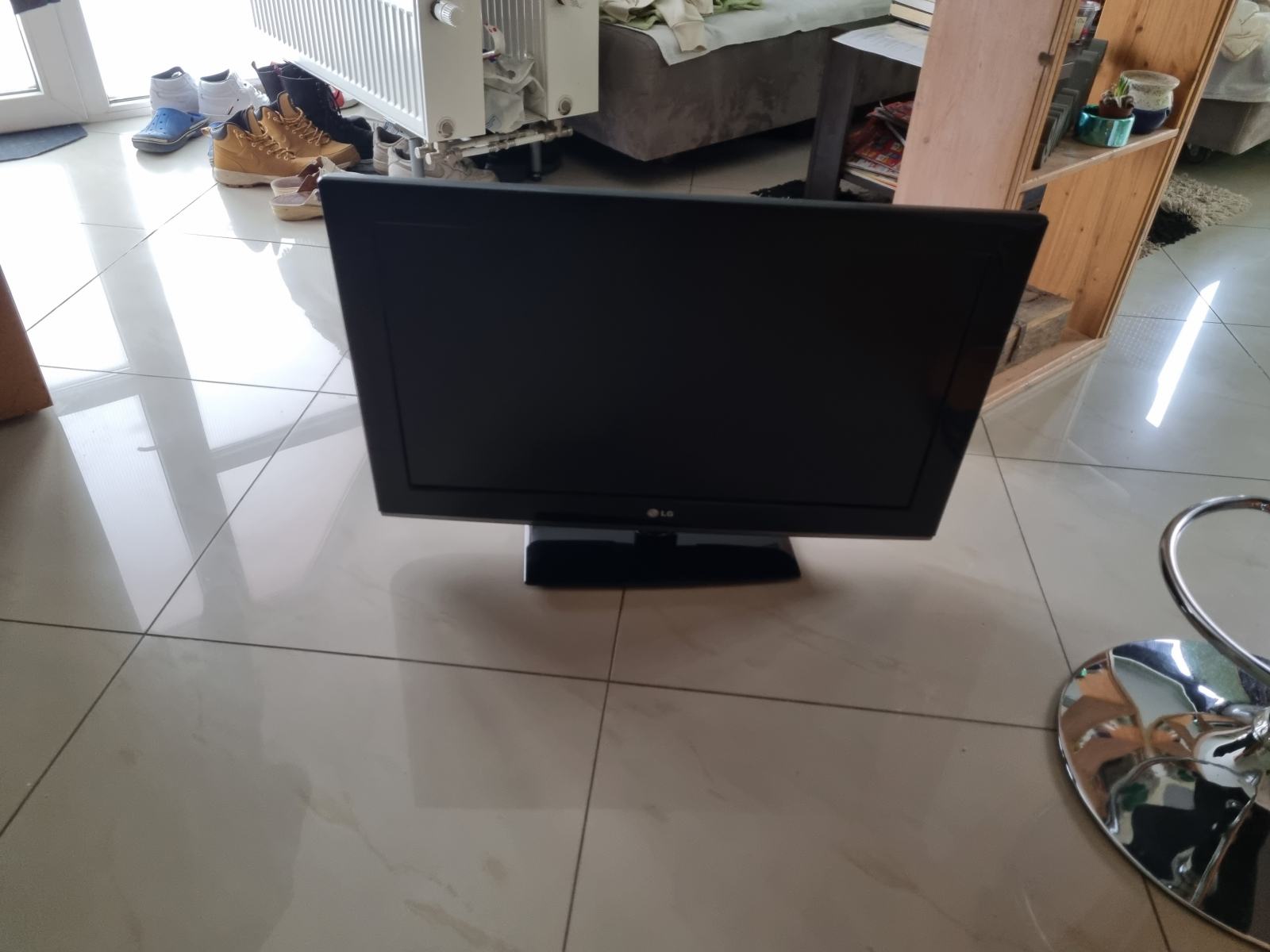 Televizor [LG] LCD 32LK330