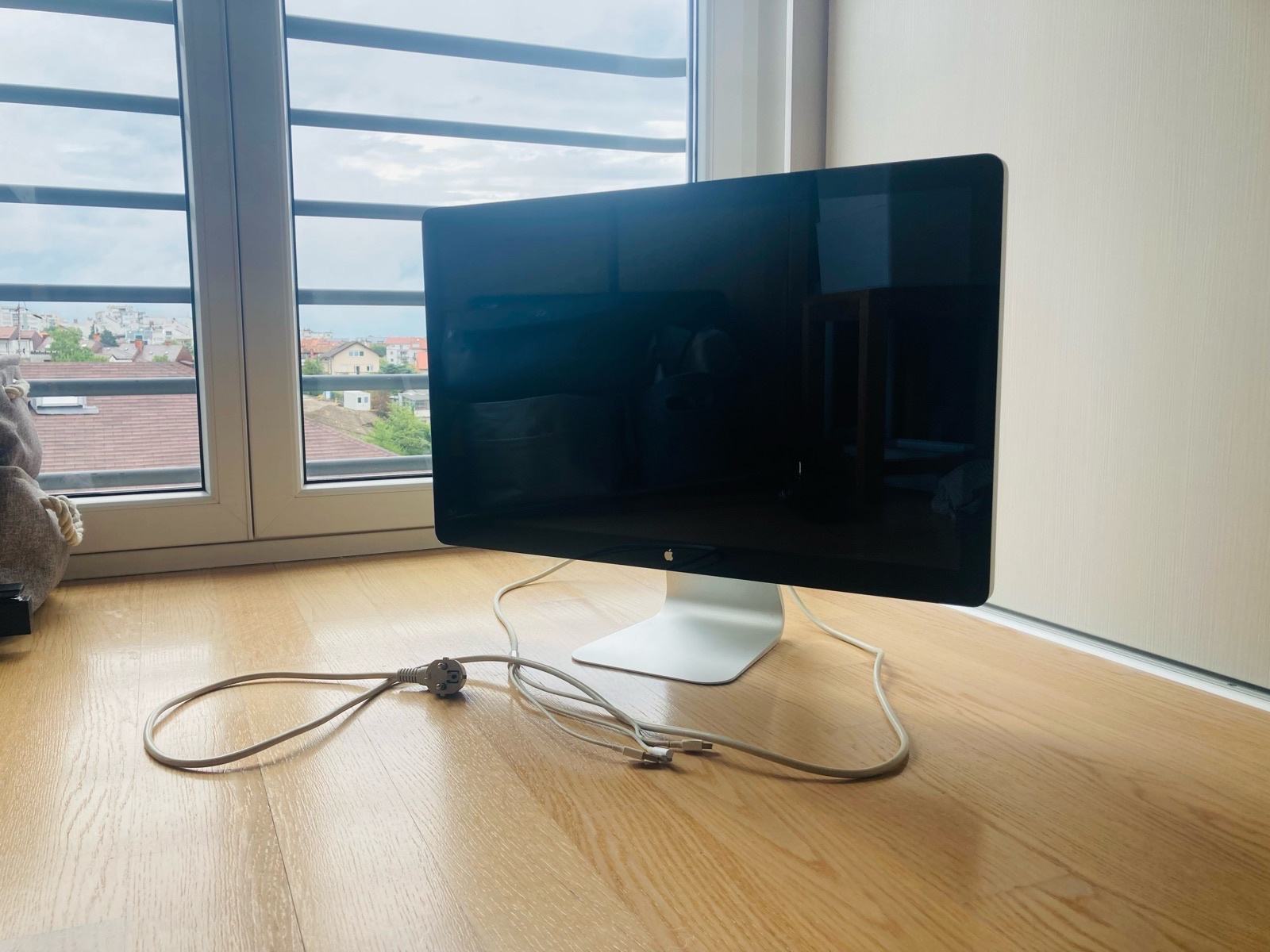 Apple Led Cinema Display 27” (2010)