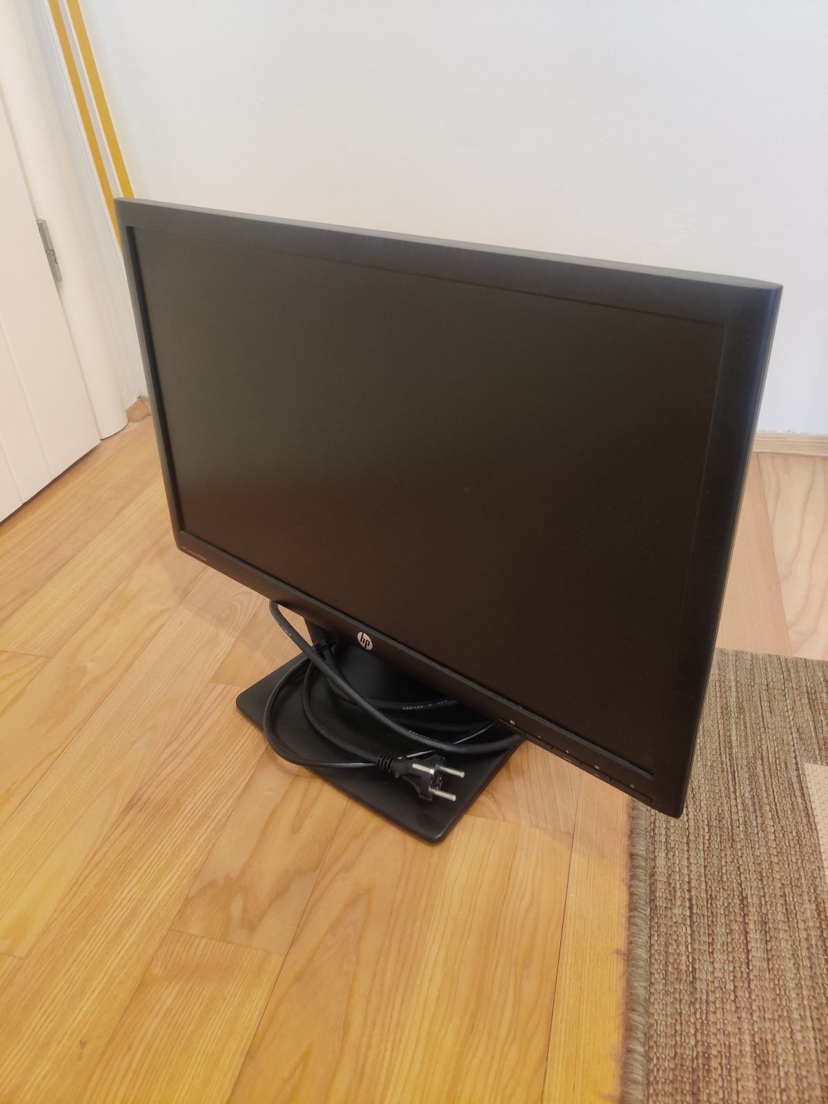 HP Compaq LA2306x 23 LCD monitor