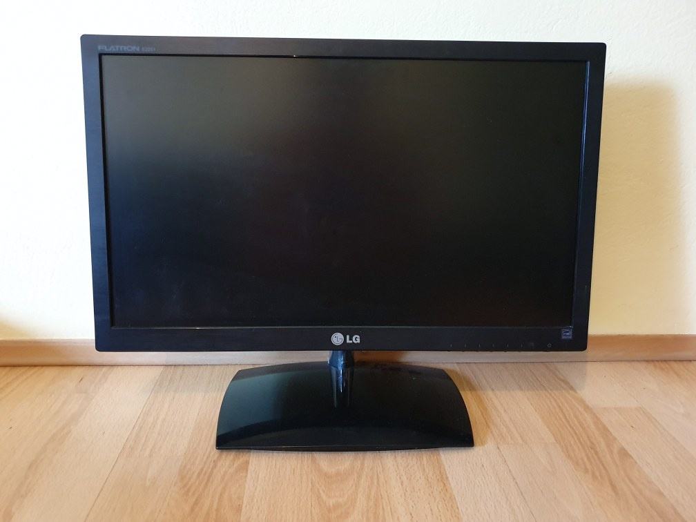LG Flatron E2251-BN - LED monitor, 21,5