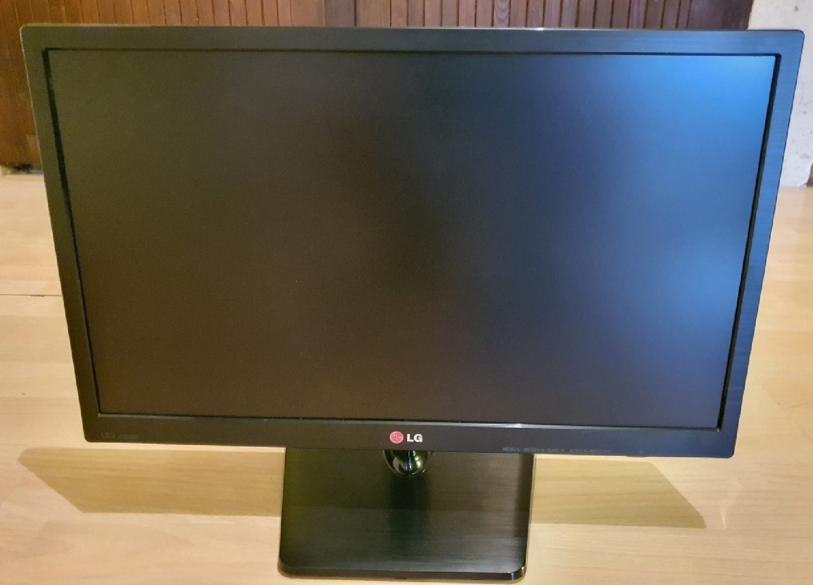 Monitor LG FLATRON 22EN33S