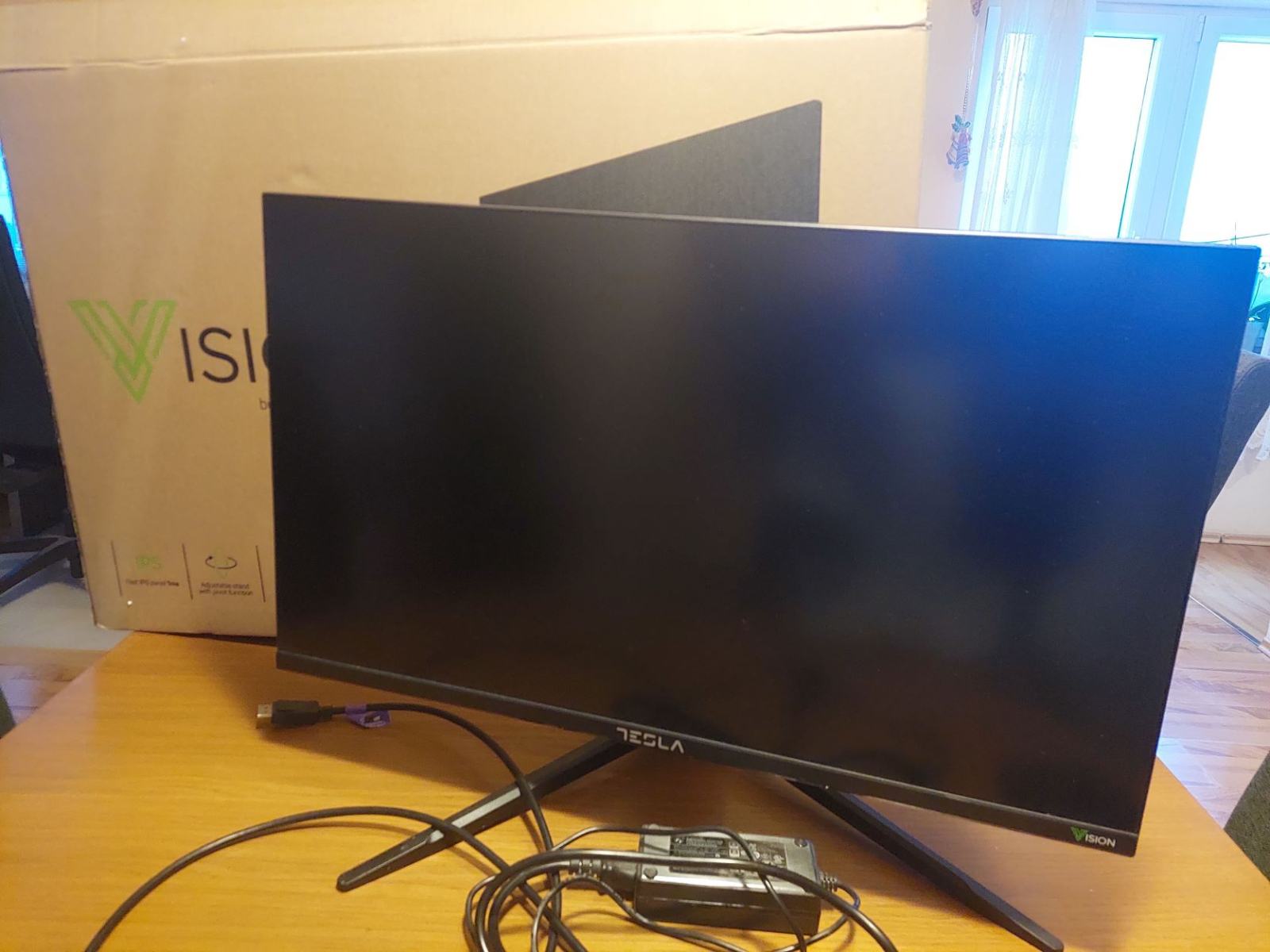 TESLA 27 gaming monitor