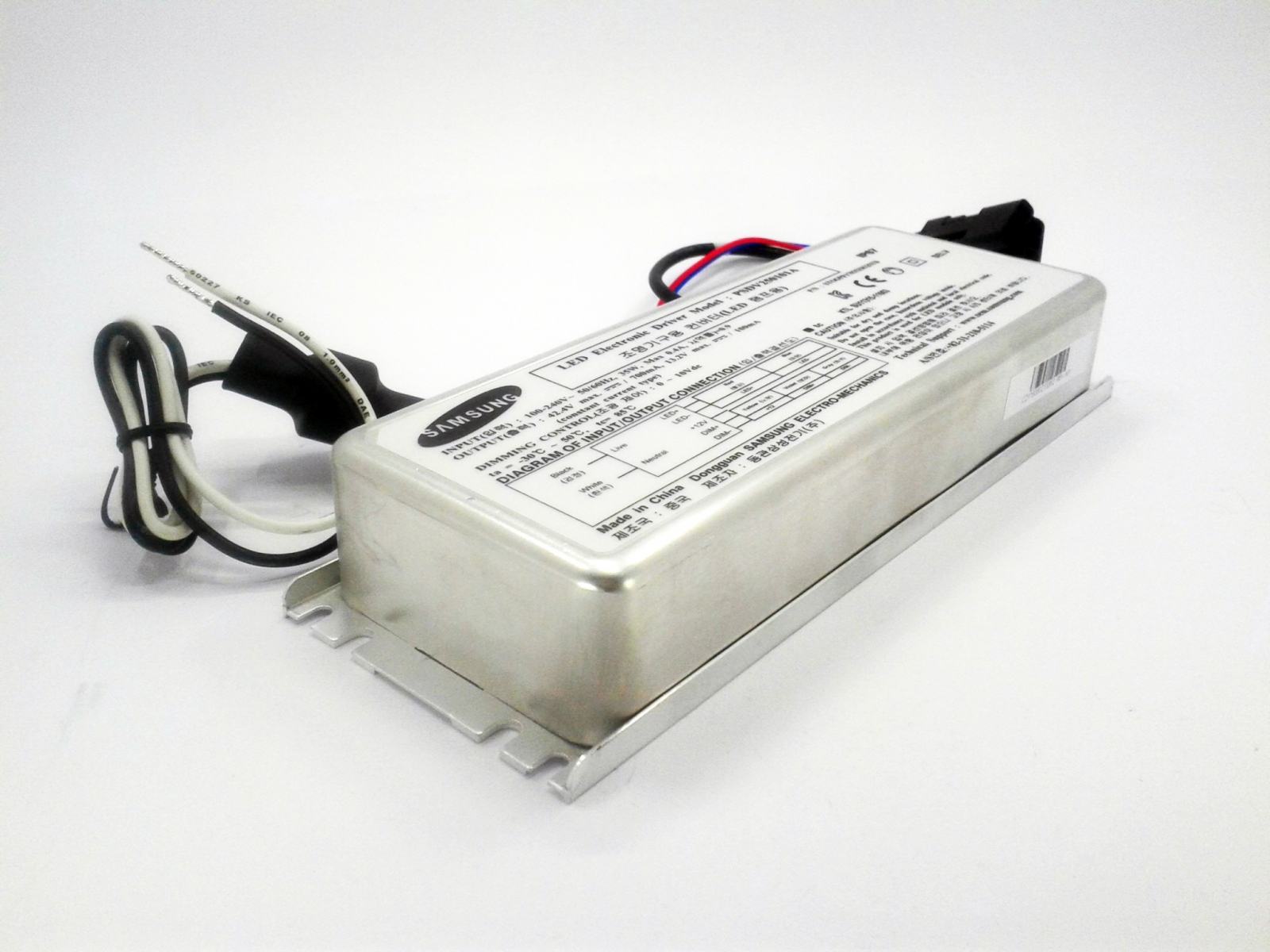 LED electronic driver 42.4Vdc 700mA