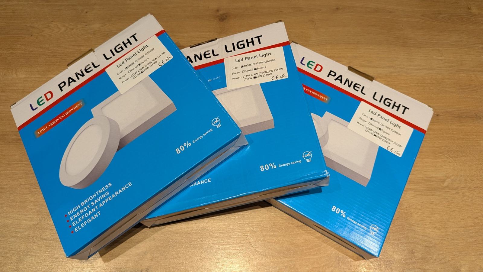 Nadgradni kvadratni LED paneli 25W 3000K (novo) - 3 komada