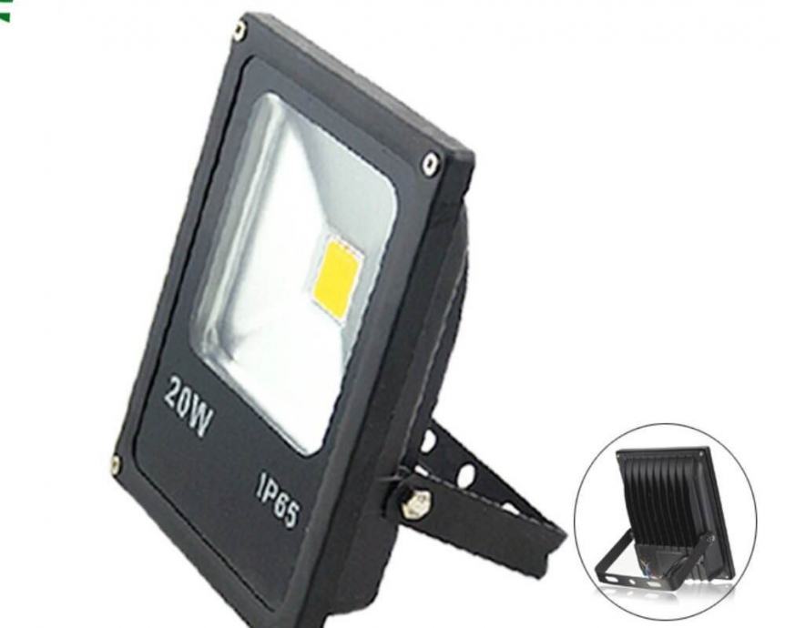 Led reflektor 20w-12v