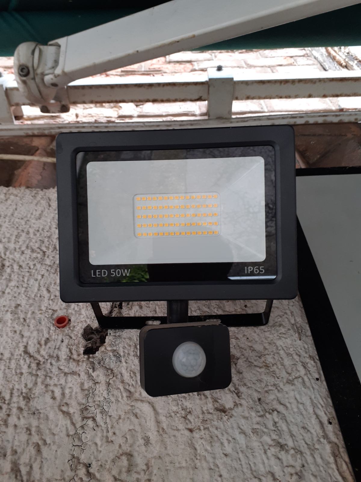 Led reflektor 40W sa senzorom