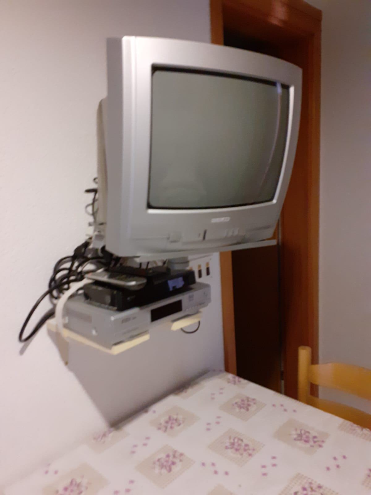 Mini tv