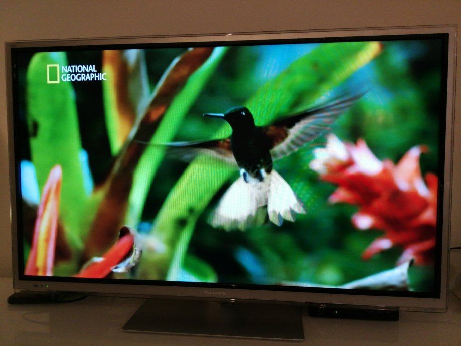 Panasonic Viera LED 3D Smart TV (42/107 cm)