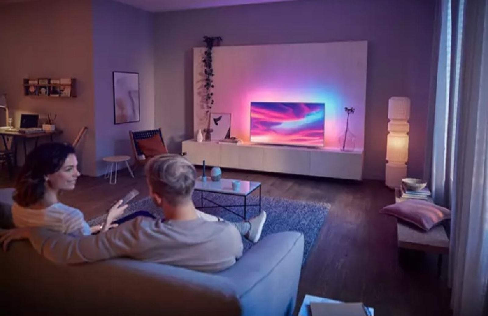 Philips 55 inch 4K UHD TV pus7304/12