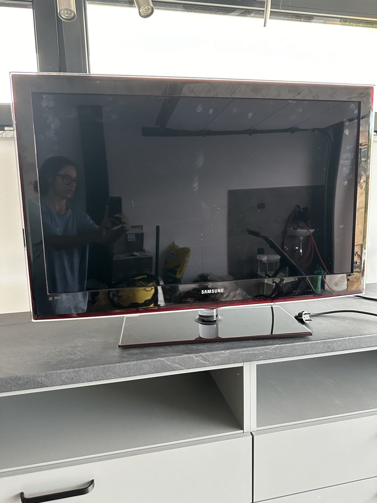 Samsung LED TV - 101 cm