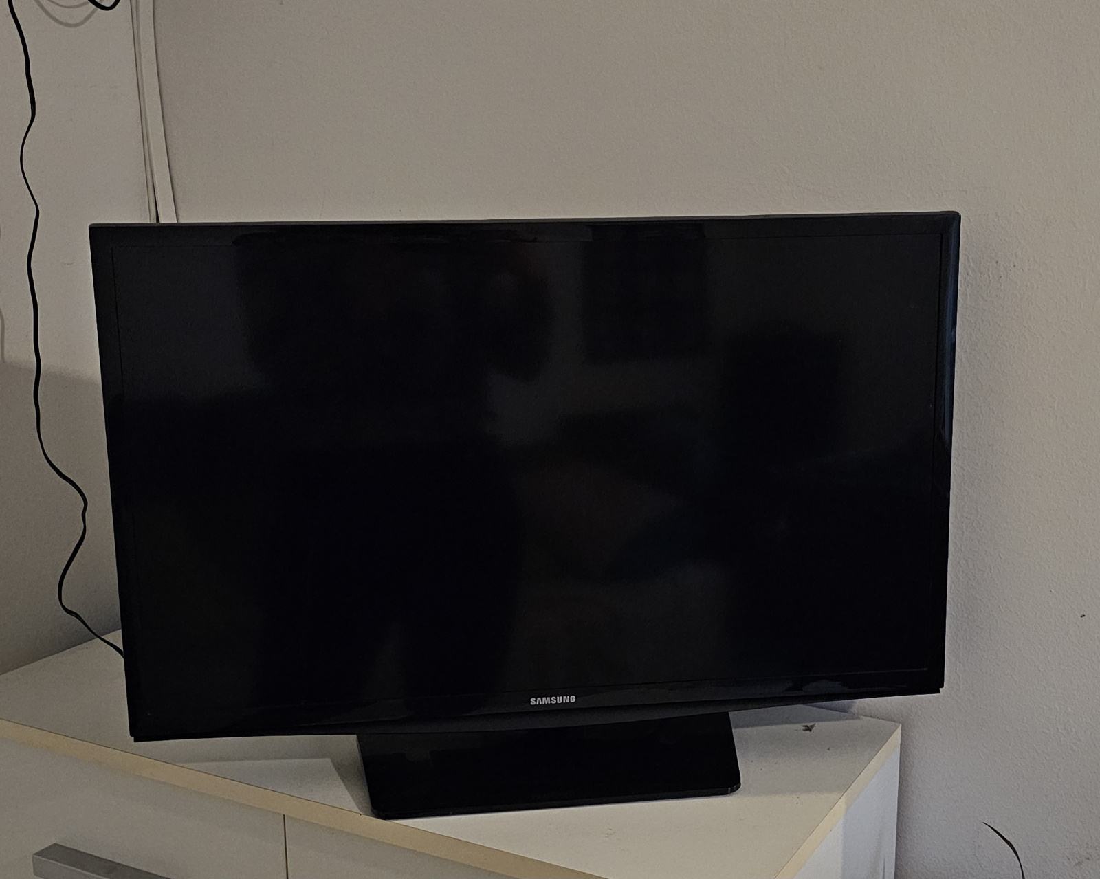 Samsung LED TV 28 UE28H4000AW