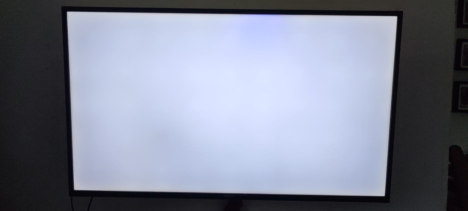 SAMSUNG UE40JU6072U (ostecen display)