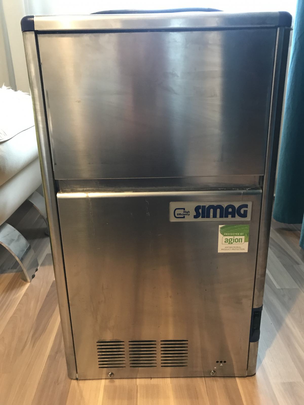 Ledomat Simag SDE40WS 40kg/24h