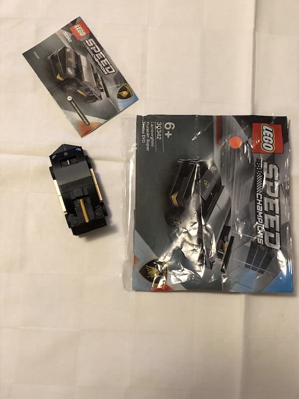 30342 LEGO Speed Champions Lamborghini Huracán Super Trofeo EVO