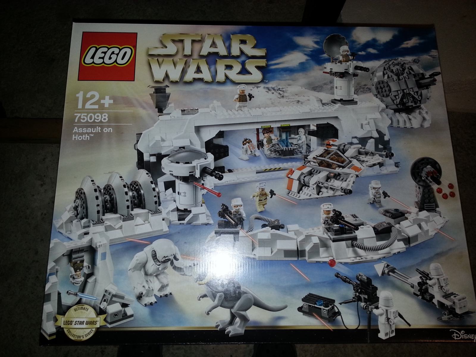 75098 assault on hoth lego set novo
