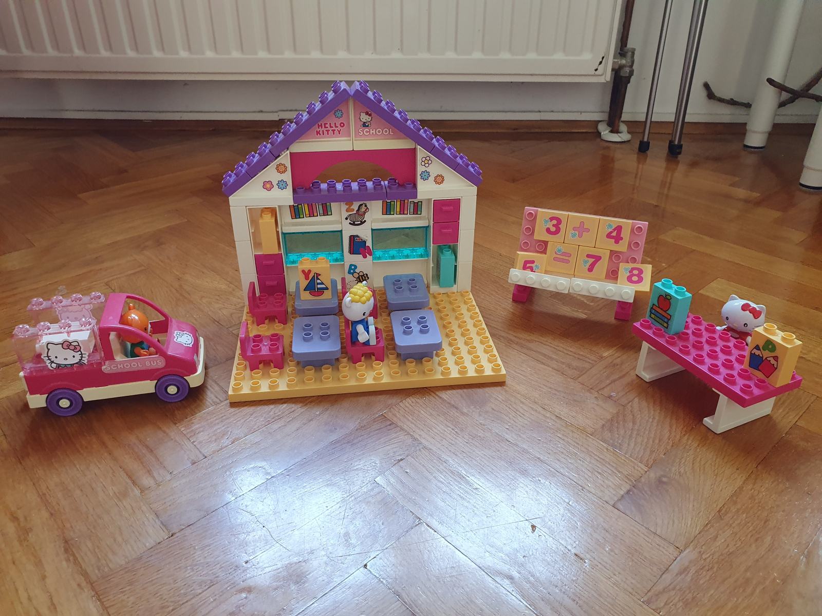 Hello kitty lego duplo