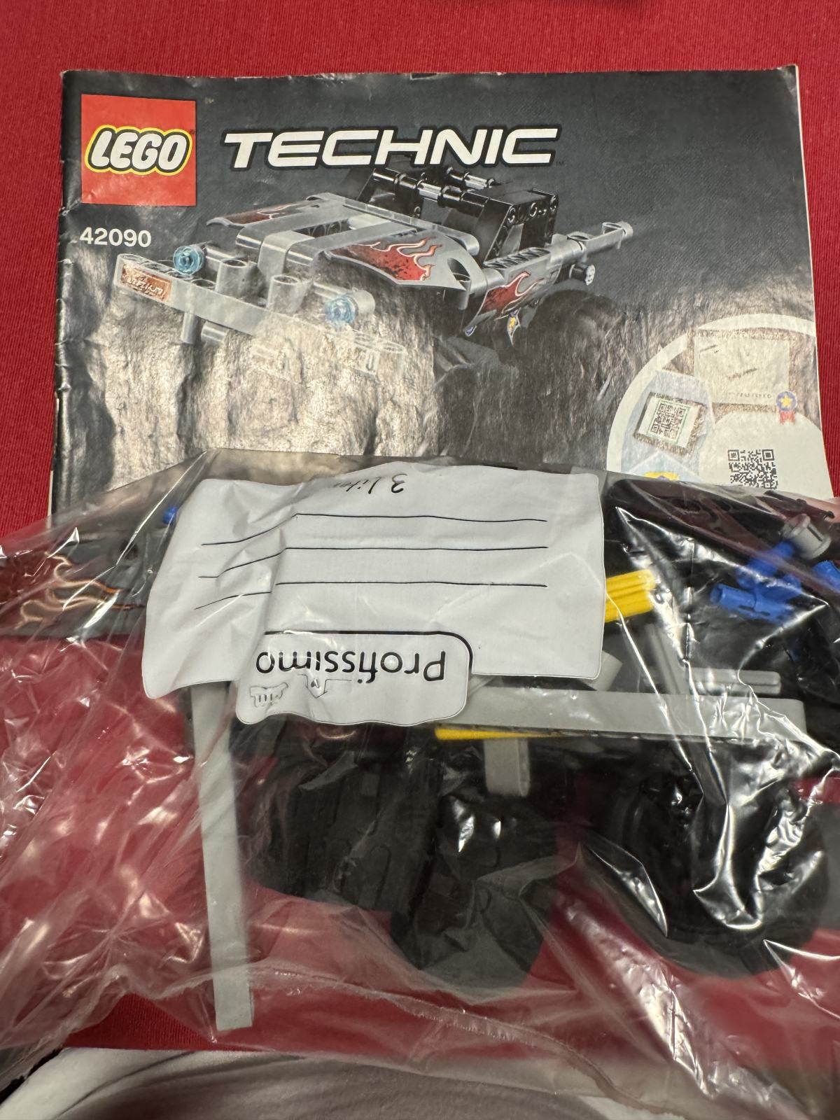 LEGO 42090 Technic - Getaway Truck