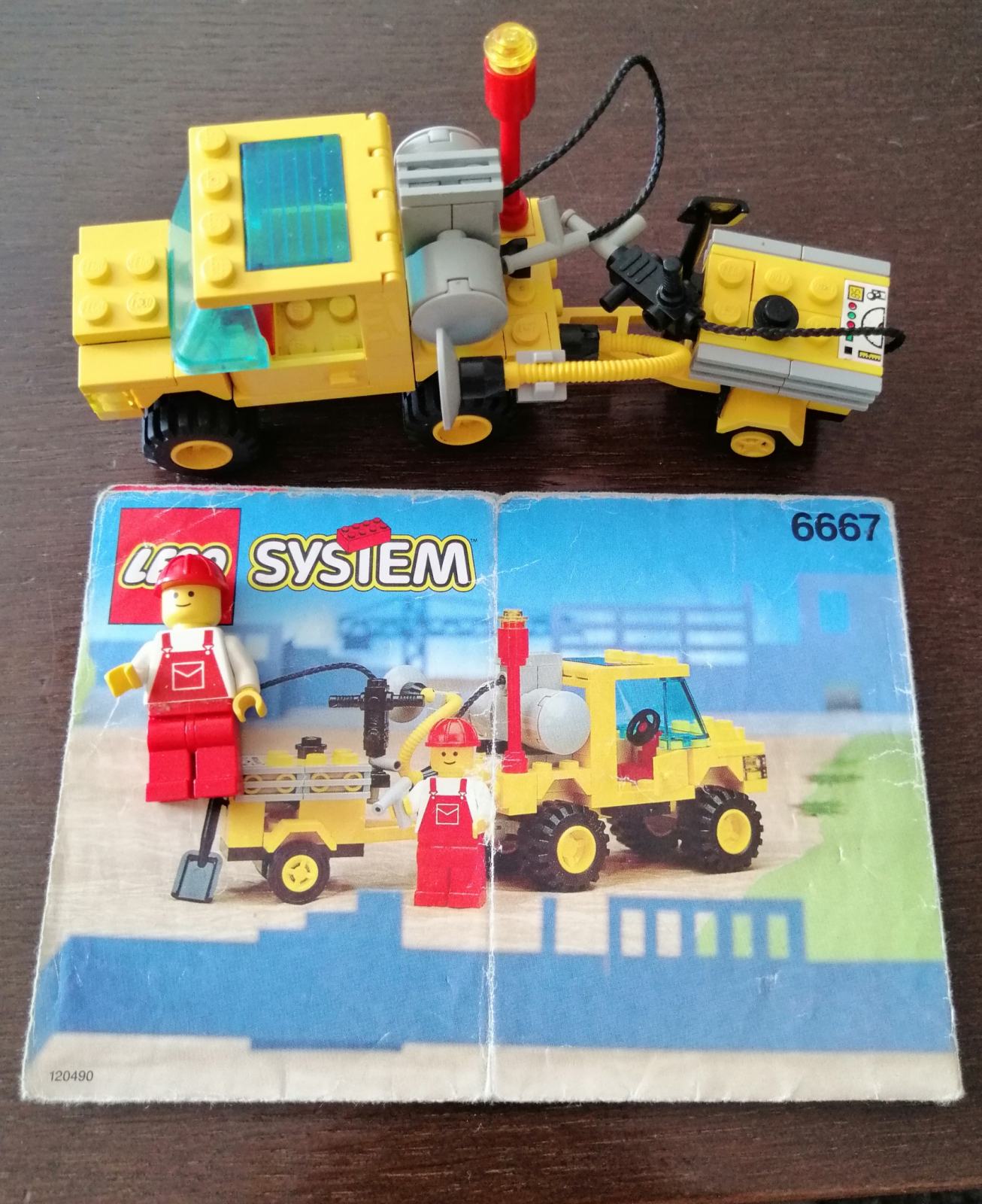 Lego 6667 Pothole patcher