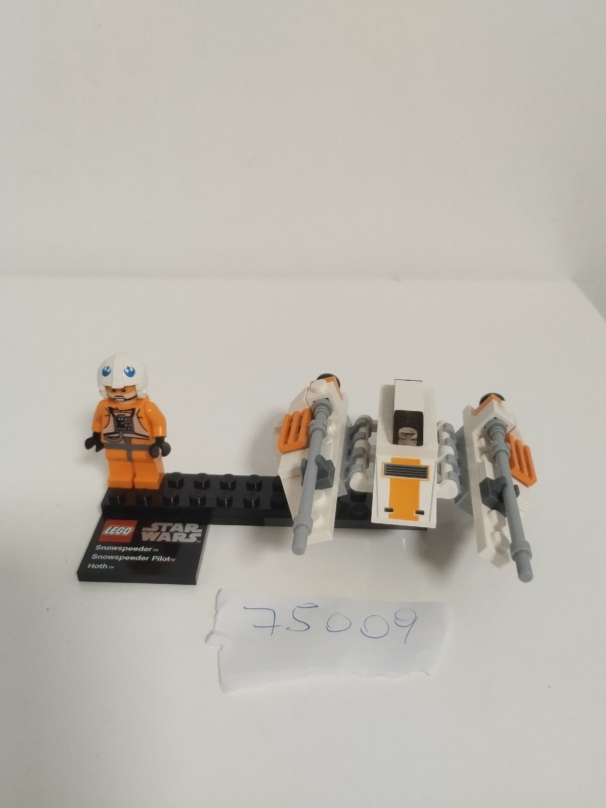 LEGO 75009 STAR WARS Snowspeeder™ & Hoth™, LEGO® Star Wars™