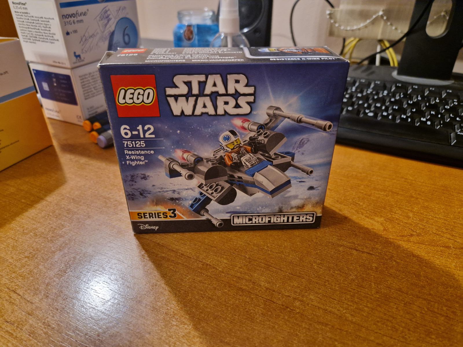 LEGO 75125 Resistance X-Wing Fighter