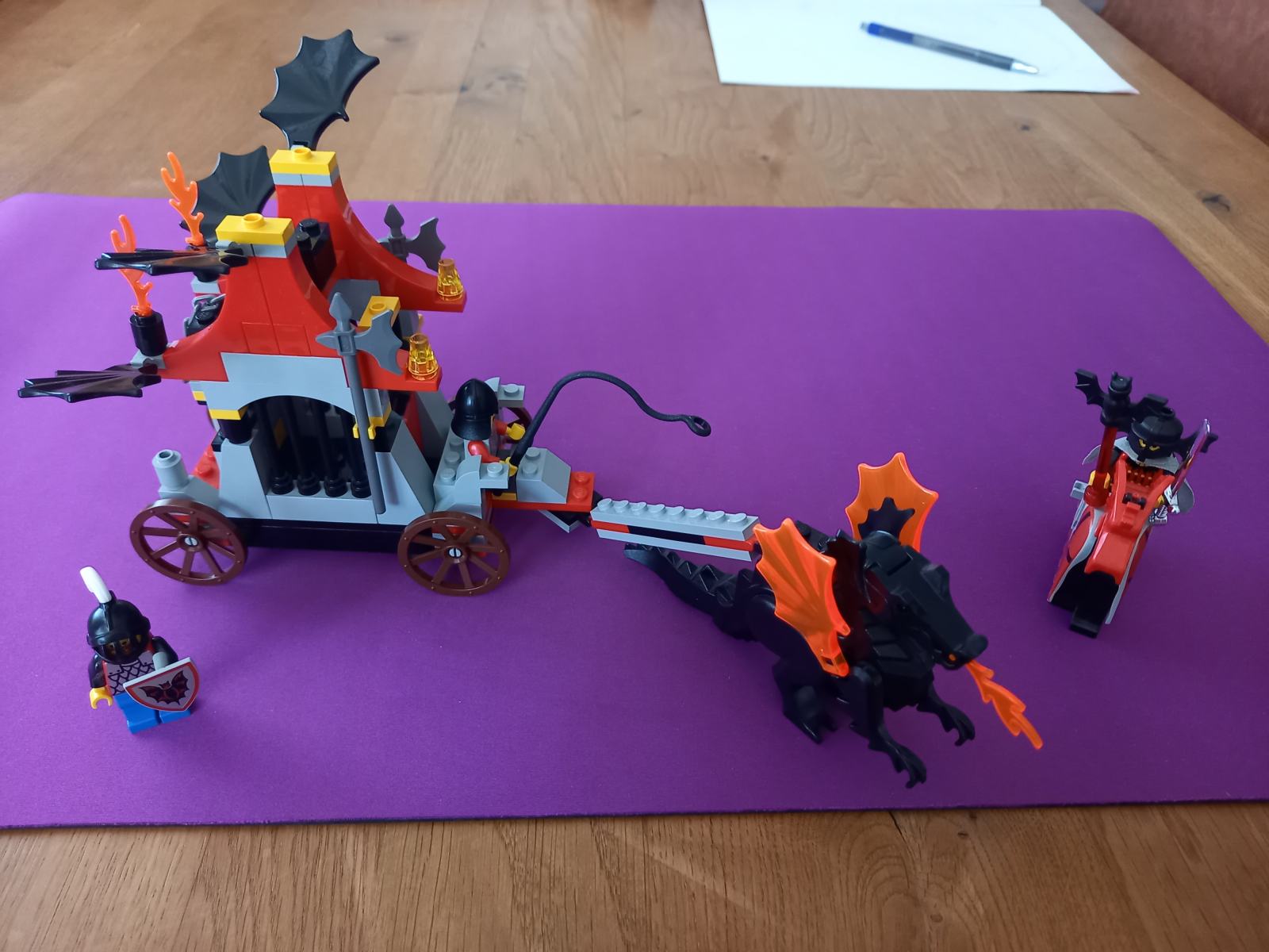 LEGO Castle Fright Knight 6047-1