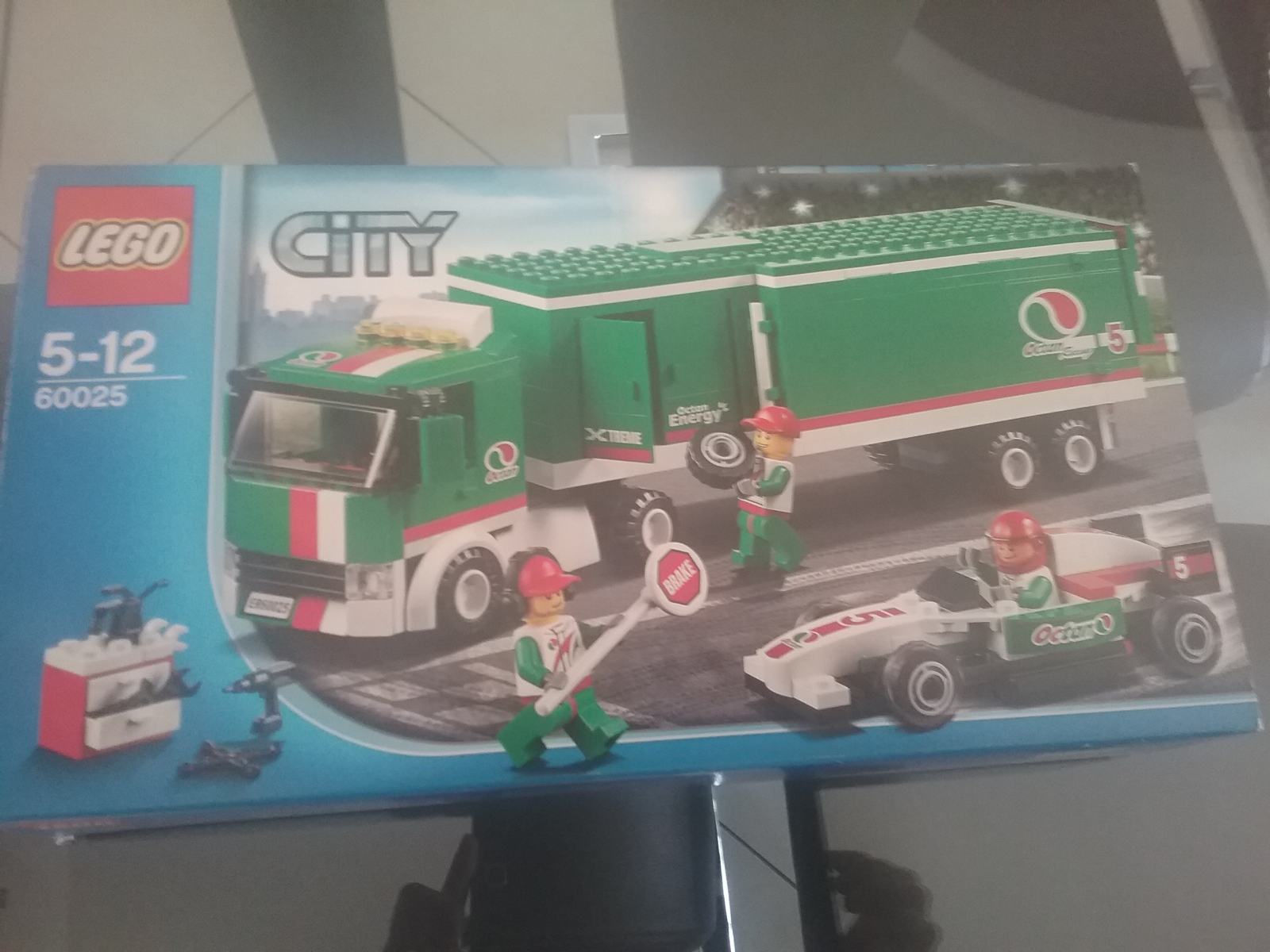 Lego city 60025